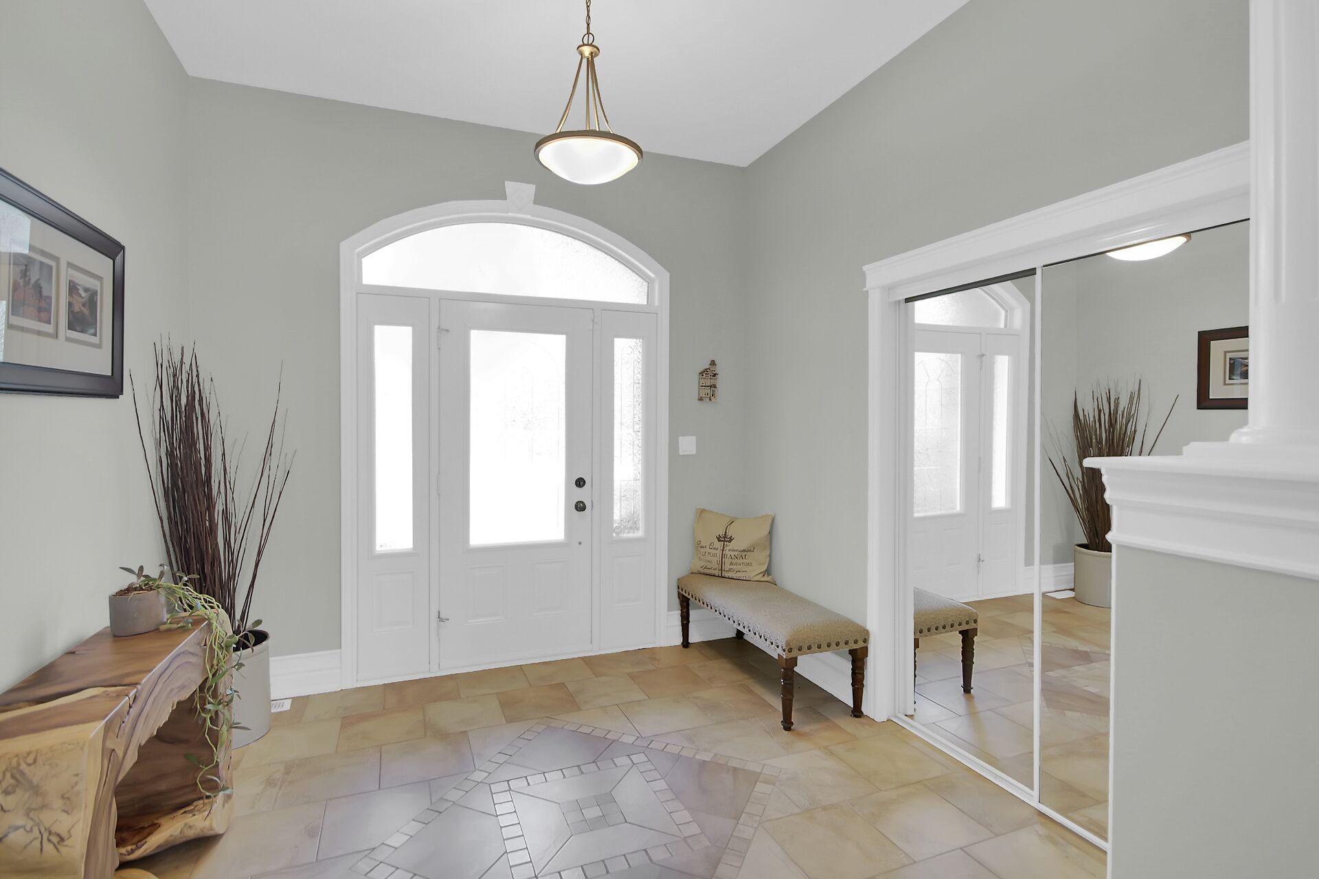 Virtual tour of 1484 Cobe Terrace, Kars, Ontario, K0A 2E0